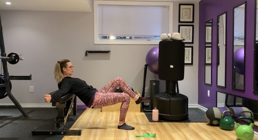 The Best At-Home Glute Exercises For Females *No Weights* Video