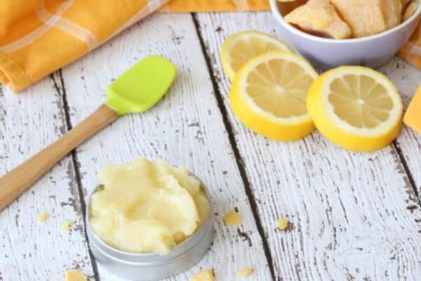 Easy DIY Lotion: Only 3 Ingredients (Non-Greasy, Without Coconut Oil ...