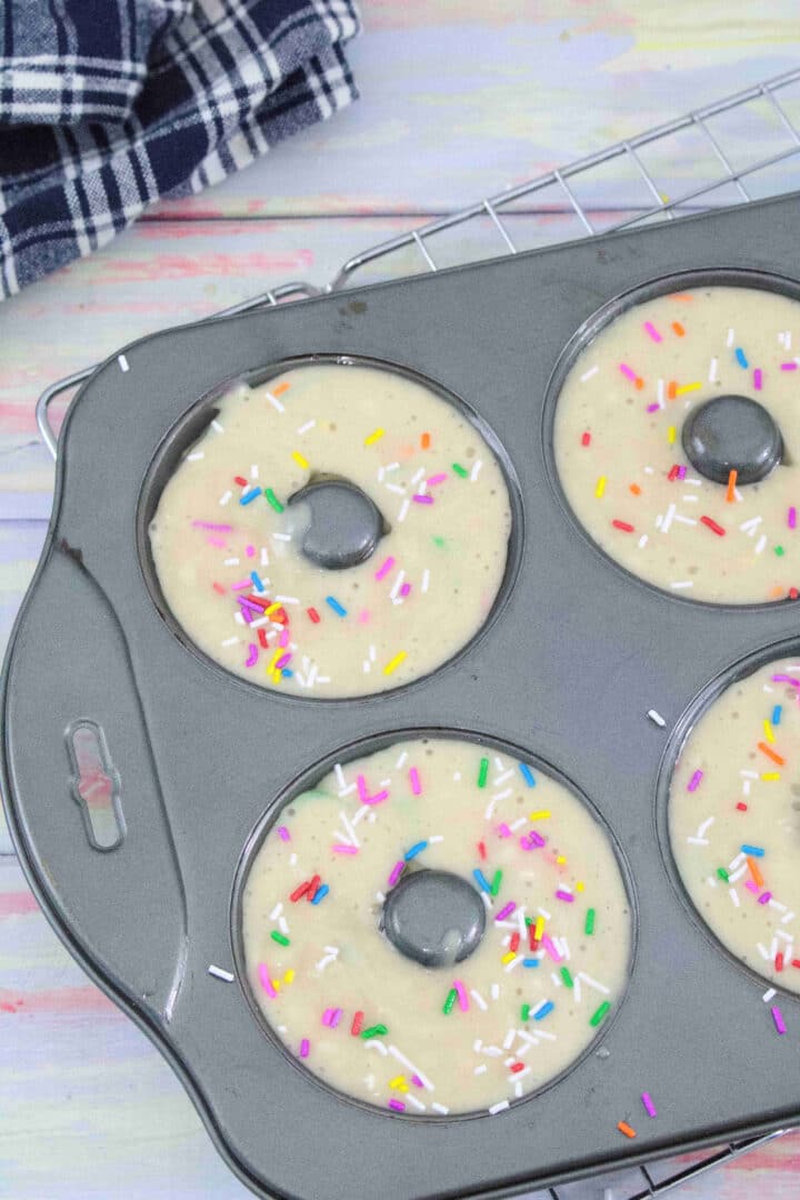 Cakey Vanilla Collagen Donuts (dairy and gluten-free!) - Fit as a Mama Bear