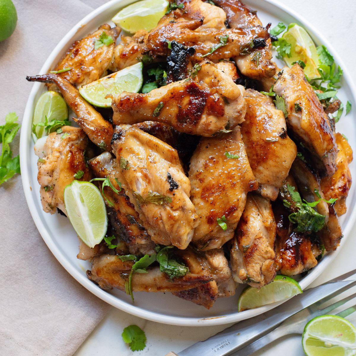 10 Exercises For Bat Wings + 10 Minute Upper Arm Workout