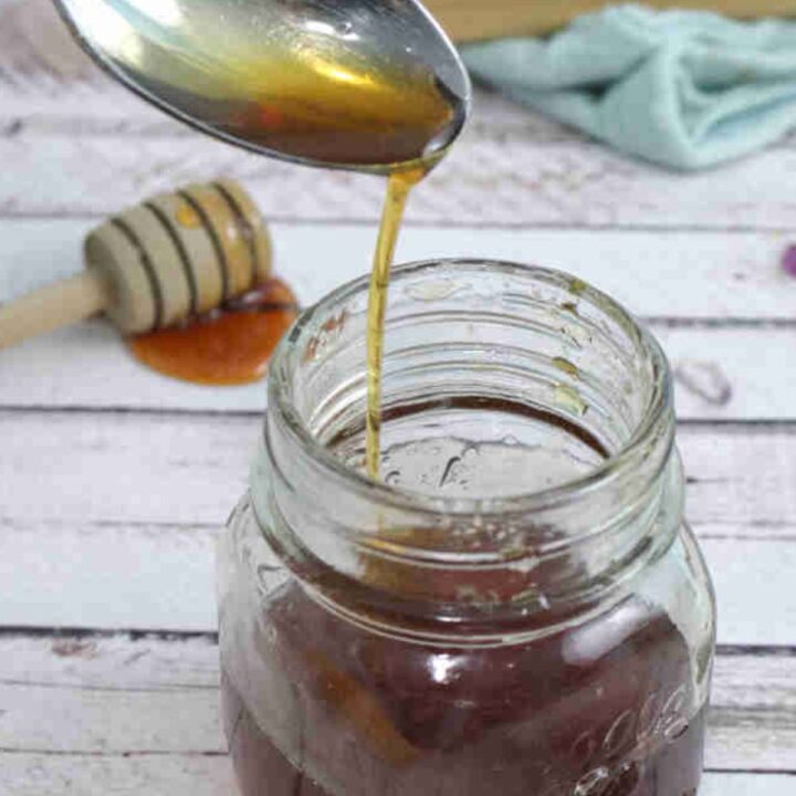 Homemade Honey and Onion Cough Syrup - Fit as a Mama Bear