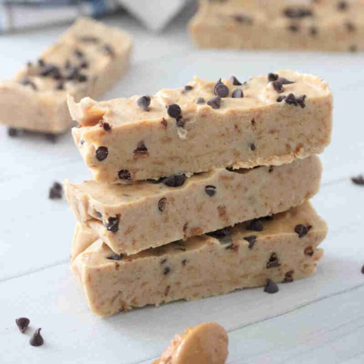 How To Eat 100 Grams Of Protein A Day (and not hate it)
